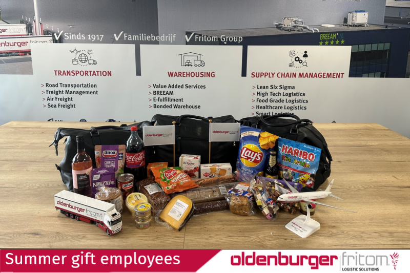 Summer gift for our employees: a Daniel Ray bag